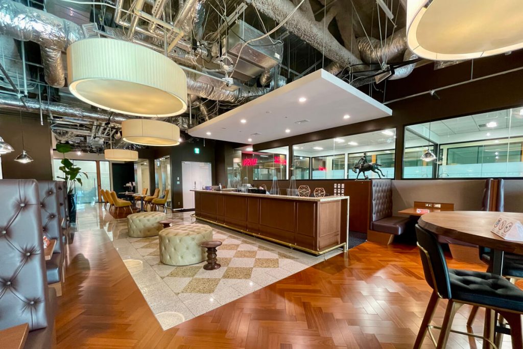 「サーブコープ」レンタルオフィス界のパイオニア！ハイブリッドワークに適した高品質なオフィス | OFiTマガジン